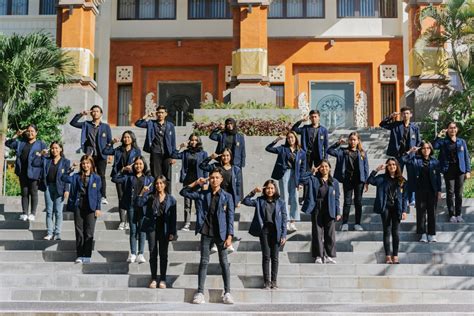 Bem Feb Unud Divisi 1