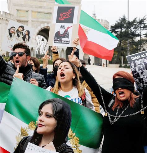 이슬람혁명 후 최장 이란 히잡시위 100일전계층 목숨걸고 참여crs News