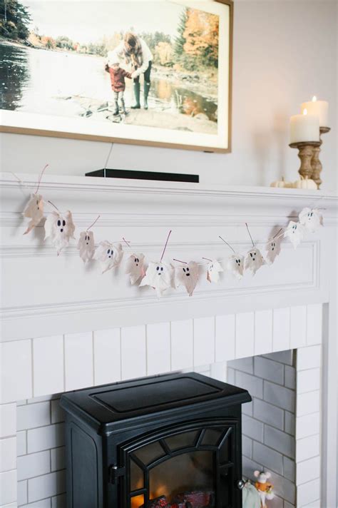 Diy Leaf Ghost Garland Easy Halloween Decor Easy Halloween