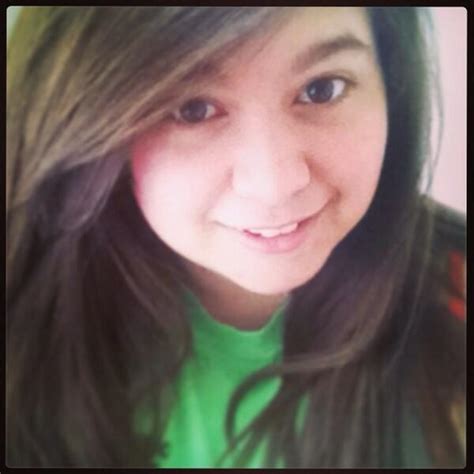 Stephanie Leechs Instagram Twitter And Facebook On Idcrawl