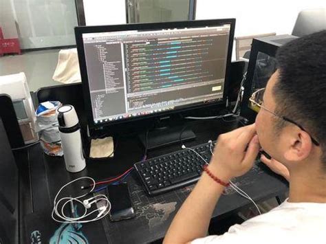 资深人才薪酬不降反升互联网男女同工不同酬 薪水
