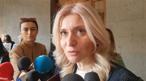 Փոխնախարարը՝ Ժաննա Անդրեասյանի ընկերուհին լինելու մասին Youtube