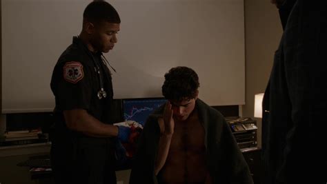 Auscaps Eric Freeman Shirtless In Law And Order Special Victims Unit 20