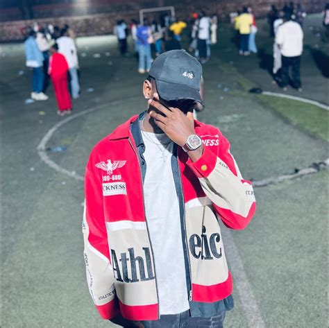 Malou Deng Chol Facebook