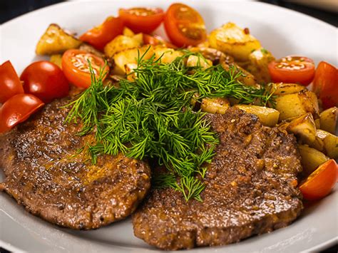 Отбивные из говядины идеальное блюдо на любое время года