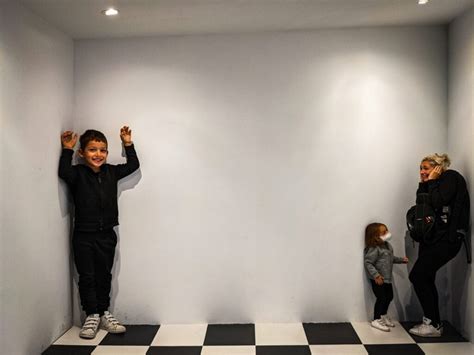 Illusion Brussels