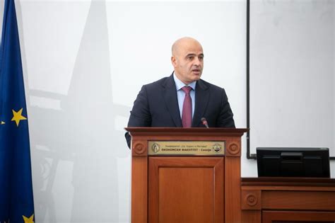 Ковачевски Триесетгодишната поддршка на Светска банка постави солидни патеки за побрз економски