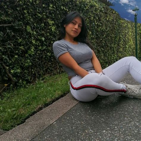 Poses En El Jardín Shoes Character Shoes Sport Shoes