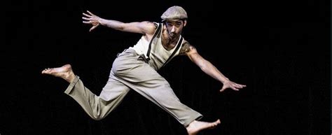 Fabio Esposito Gaukler Schauspieler Und Musiker Aus Augsburg