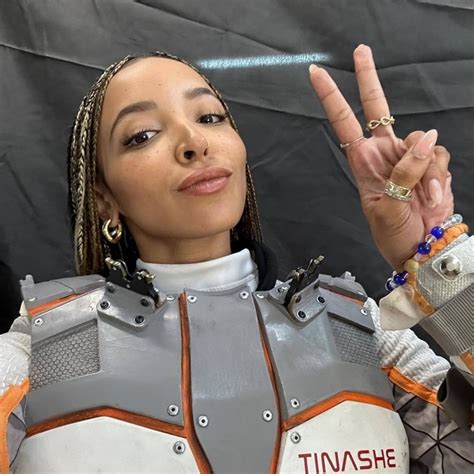 Picture Of Tinashe Kachingwe