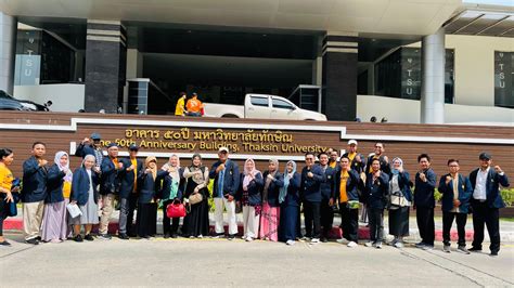 Mahasiswa S3 Manajemen Pendidikan Unesa Ikuti Outing Class Dan