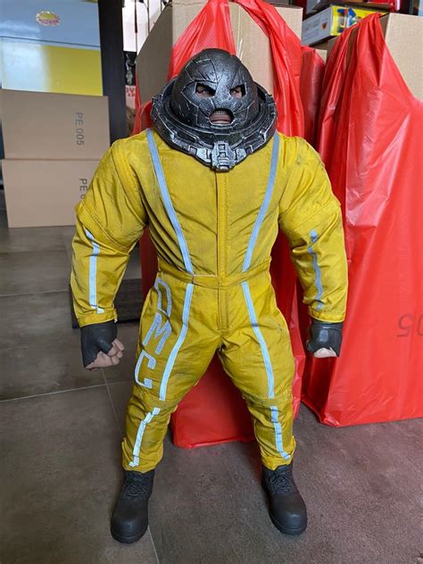 Toys Era 1 6 The Tank Juggernaut From Deadpool 2 Movie Toys And Games Bricks And Figurines On