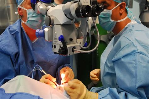 واکنش باورنکردنی مجلس به ماجرای نابینایی ۹ بیمار پس از جراحی