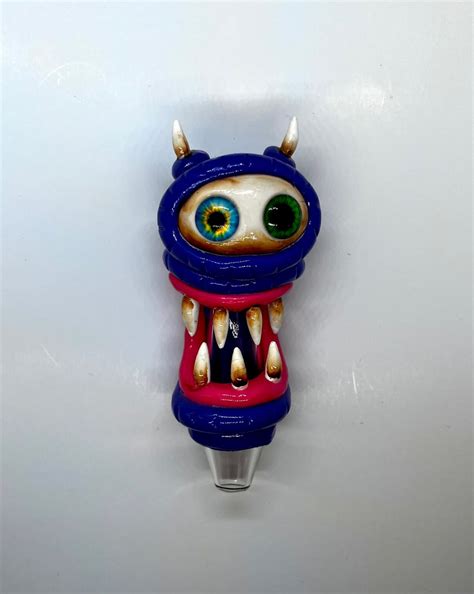 Colorful Monster Glass Spoon Pipe Northern Pipes Glass Co High Quality Bongs Pipes Bangers