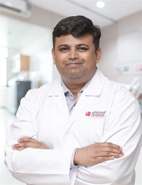 Dr Karthik K Raichurkar Sparsh Hospital