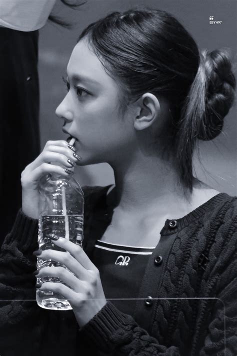 [한국] 뉴진스 해린 고화질 레전드 사진 Newjeans 해린 움짤 네이버 블로그