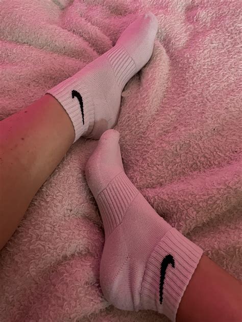 Sweaty Feet After Volleyball💦🦶🏽 R Sweatyfeets