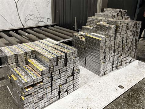 Заловиха голямо количество контрабандни цигари на Дунав мост 2 Информационна агенция ПИК