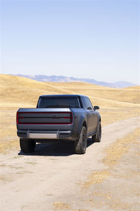 Scout Motors Unveils All Electric Traveler Suv And Terra Ute Driven
