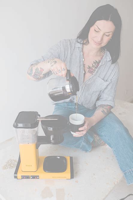 Barista Nicole Battefeld