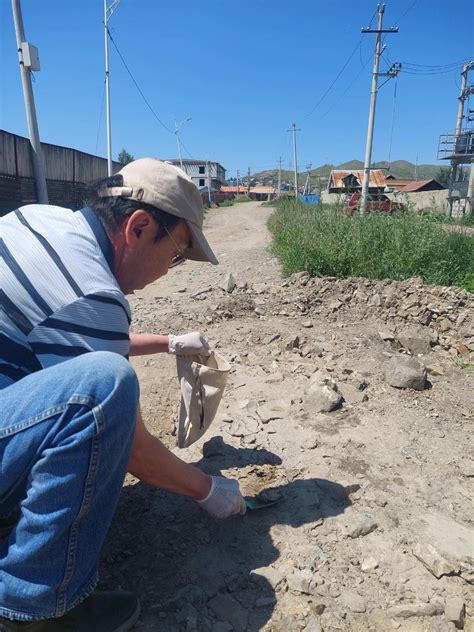 Нийслэлд хөрсний бохирдлыг тодорхойлох шинжилгээ хийжээ Newsmn