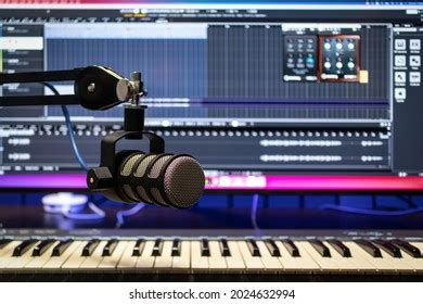 Digital Audio Workstation Images Stock Photos Vectors Shutterstock