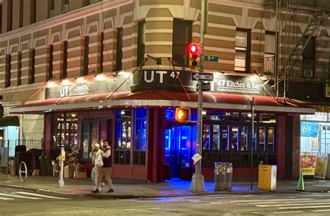 식당·바 식음료 서버웨이터 채용