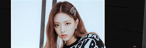 ITZY S Yuna In IT Z ME M V Photoshoot 2020 4K Wallpaper Download