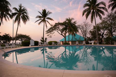 Atami Hotel De Playas En El Salvador