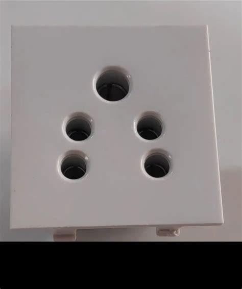 5 Pin Electrical Socket At ₹ 46 Piece Bengaluru Rural Hoskote Id 2856349904830