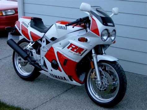 1989 Fzr400