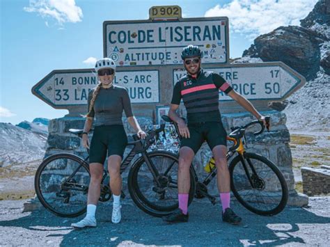 Liserane Iseran And Cyclists Head To Head Val Disère Alps Ski