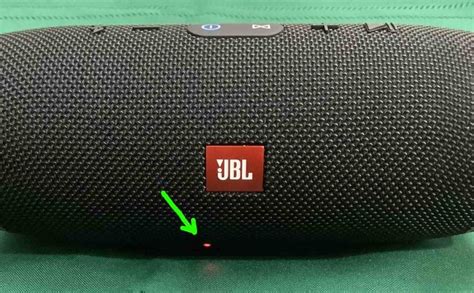 Jbl Charge Blinking Red Light Tom S Tek Stop