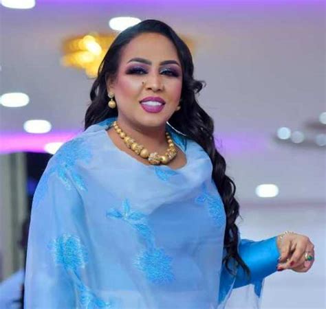 منشور وصور لـ”هدى عربي” تثير تفاعلاً كبيراً وآلاف التعليقات صحيفة الصيحة