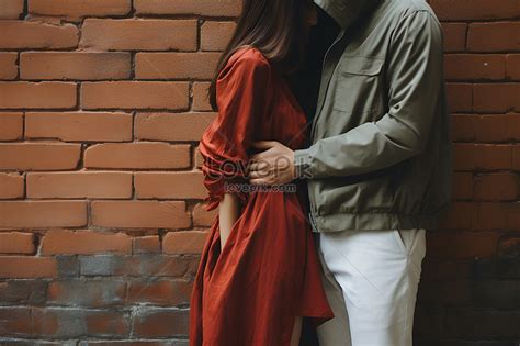 Couples Embrace Images Hd Pictures For Free Vectors Download