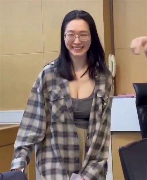 影不只私照連私生活也曝光！太子集團豪乳助理被爆已當媽 中天新聞網