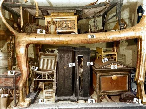 20 Color Photos Of King Tuts 3300 Year Old Tomb