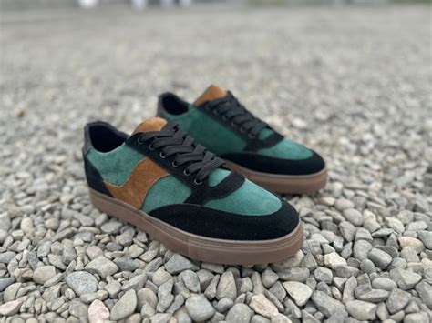 Обувь из натуральной кожи замша и нубука Цену дополнительно уточняйте пожалуйста могут быть