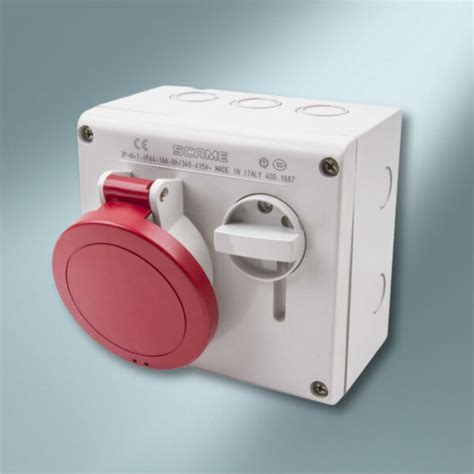16a 5 Pin 3pne Switched Socket Isolator Red 415v Scame