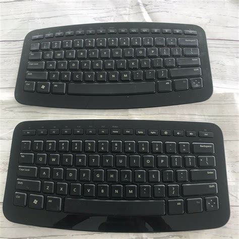 Microsoft Arc Keyboard Model 1392 Black Compact Wireless