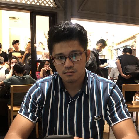 Muhammad Zikri Content Writer Freelance Linkedin