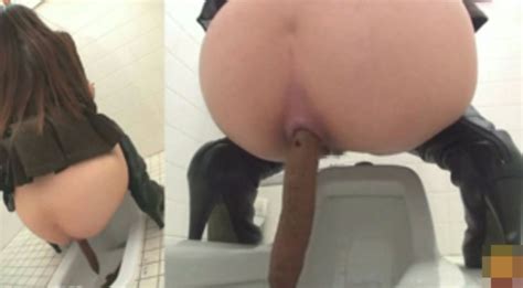 Femmes Asiatiques Dans Les Toilettes Photos De Filles Porno