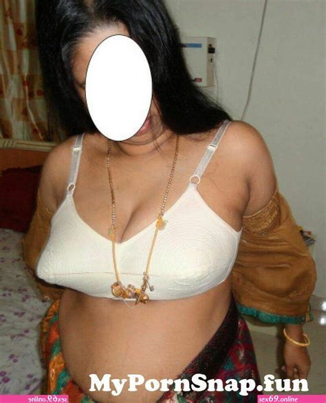 Tamil Aunty Soothu Sexy Photos