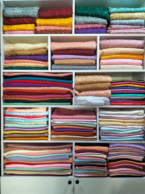 အင်ကြင်းပန်း ပိုးထည်၊ချည်ထည်နှင့် အင်ဒိုနီးရှား စပန့်၊ ယိုးဒယား အဝတ်အထည