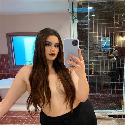 Barbie Ferreira Archives Archive