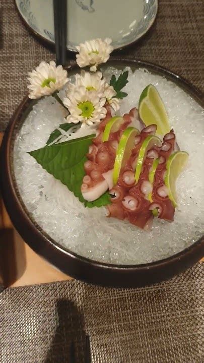 캄보디아 시아누크빌 동네 일식집 연어 장어 문어에 승구팔구 간단하게한잔~~캄보디아일식생바실시간바카라아바타실시간니우니우미션바카라 Youtube