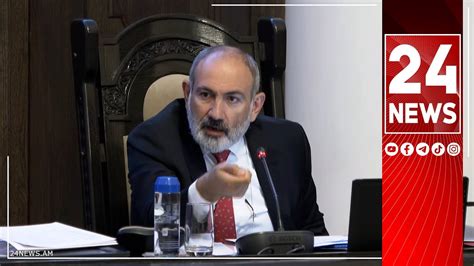 Կռահում եմ՝ գնալու ենք մարզ մեկը սիրուն ներկած սպանդանոցի դեմը տխուր