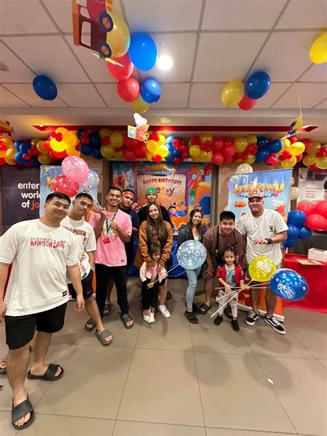 Spreading Joy On Youtube Cong Tv And Sir Geybins Positive Vibes