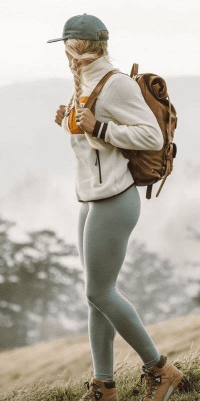 Pin By Michelle Palfi On Into The Wild Cute Hiking Outfit Hiking
