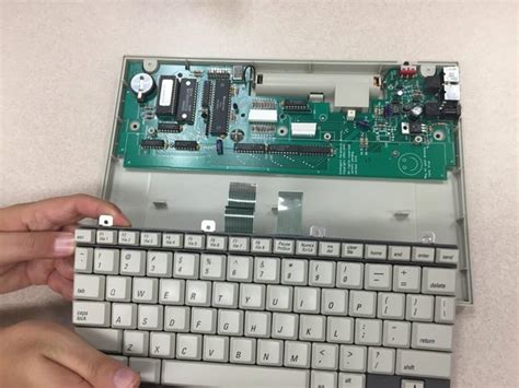 Замена клавиатуры Alphasmart Pro Hd01